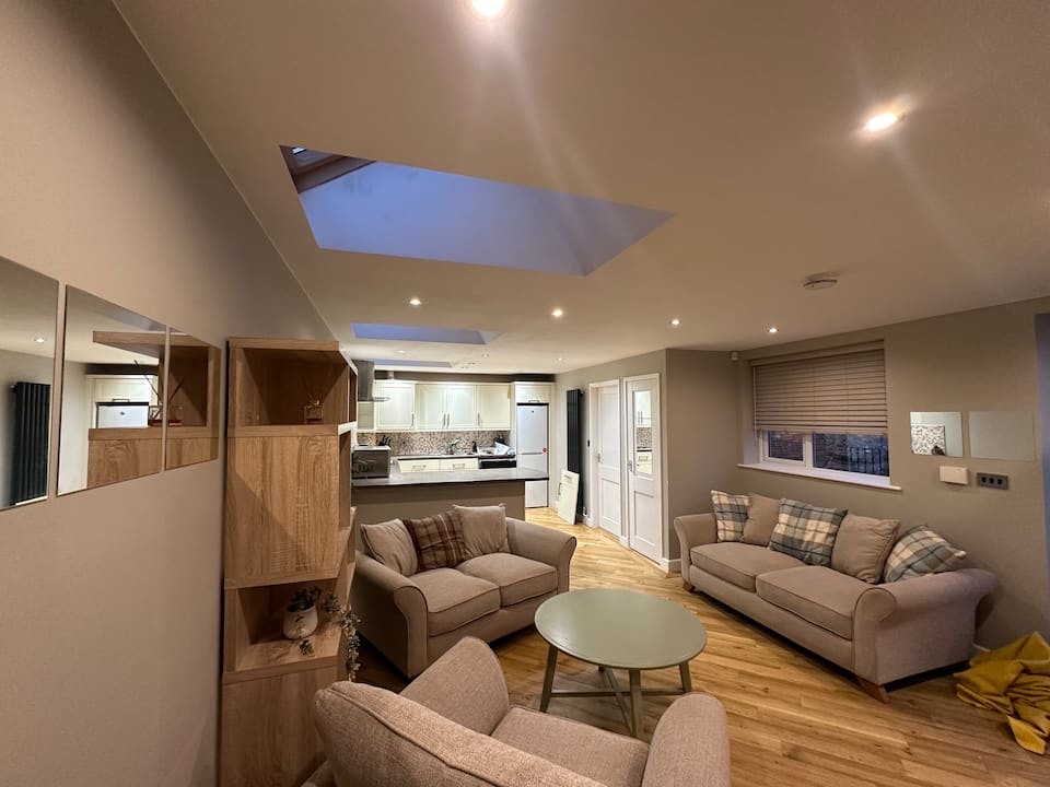 Kidderminster Holiday Rentals & Homes - England, United Kingdom | Airbnb