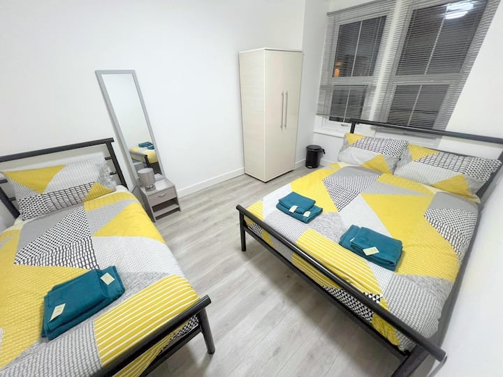 New 5-bedroom House In Croydon (South London) - London