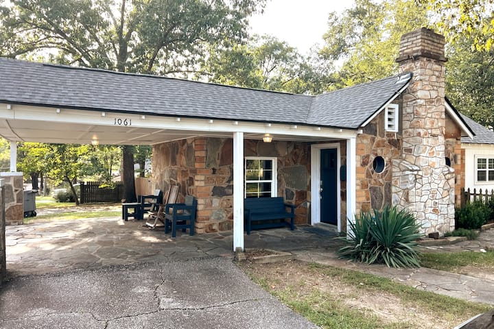 Amazing Cottage Cutest Around - Hot Springs, AR