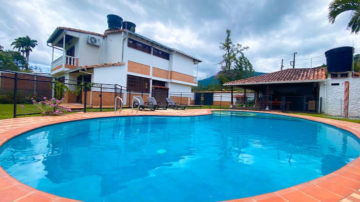 Cabaña De Confort/tranquilidad - Chinácota
