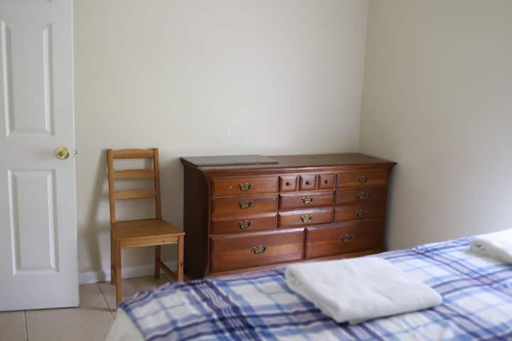 Room Lily King Bed Shared House - Boynton Beach, FL