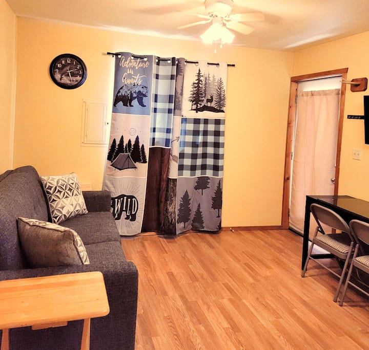 Eagle Heights Hide-a-way - Rock Creek Reservoir, OR