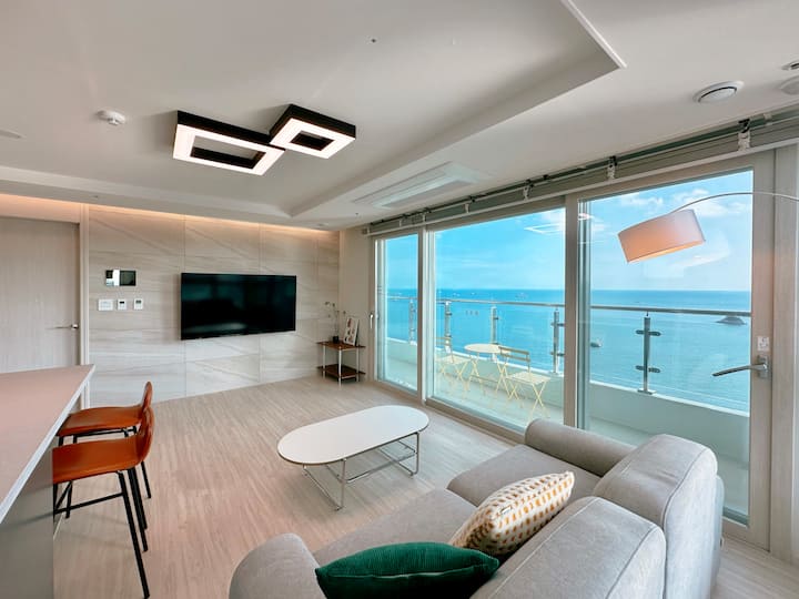 [효이스테이부산송도] #71프리미어스위트a#테라스 #오션뷰 #해상케이블카할인 #최대5인가능 - Busan