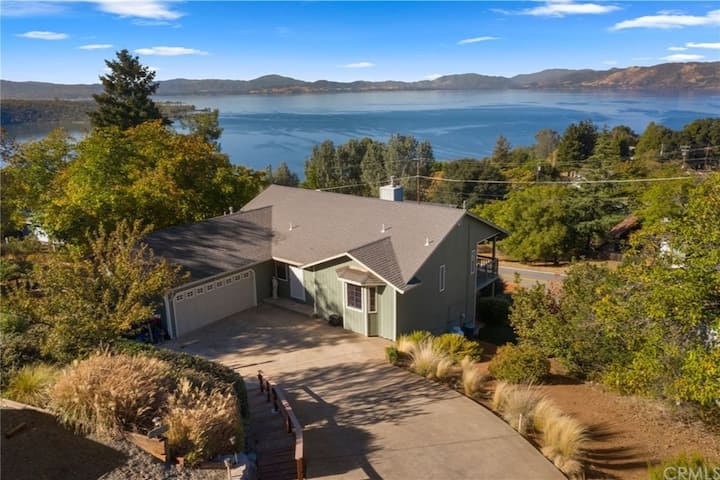 Clearlake Casa With Lake Views - Kelseyville, CA
