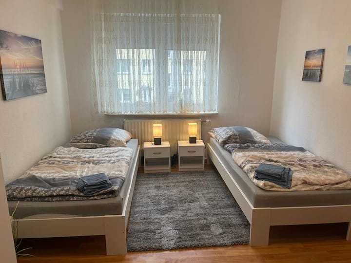 Monteurunterkunft Nähe Veltinsarena 1ogl - Bochum