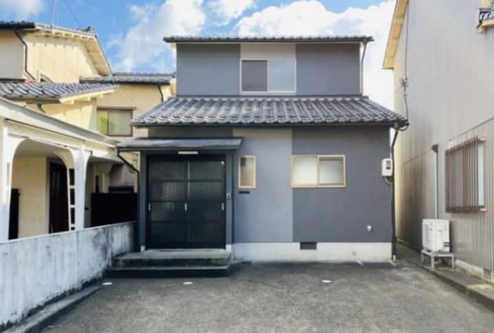 金沢駅から徒歩10分、家族や友人で過ごす一軒家、駐車場二台完備。 - Kanazawa