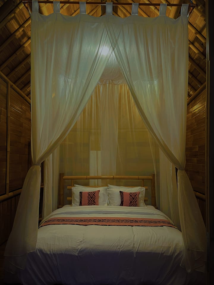 Bethewa Bali - Private Bamboo House - Bali