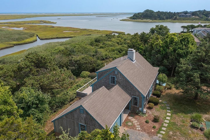 Waterfront Oasis - Kayak Access & Stunning Views! - Eastham, MA