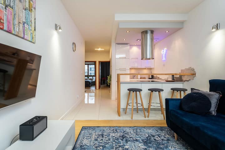 Urban Blue 2 Bedroom Apartment | Wola - Warsaw