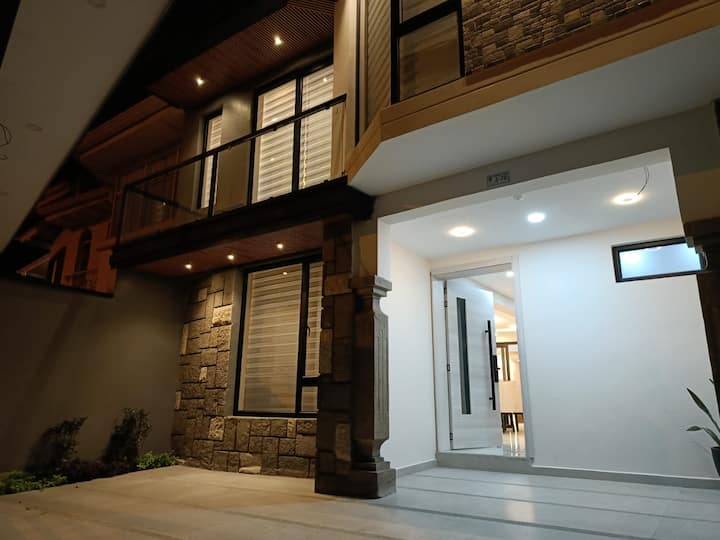 Casa Central En Cuenca - Cuenca