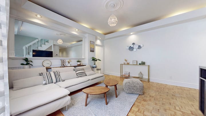 3 Bedrooms Midtown House Free Parking - Toronto
