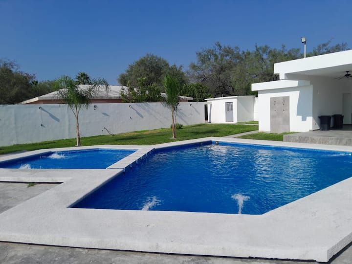 Hermosa Quinta Campestre - Nuevo León