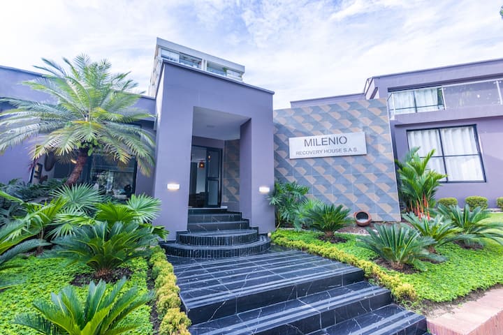 Milenio Recovery House - Cali
