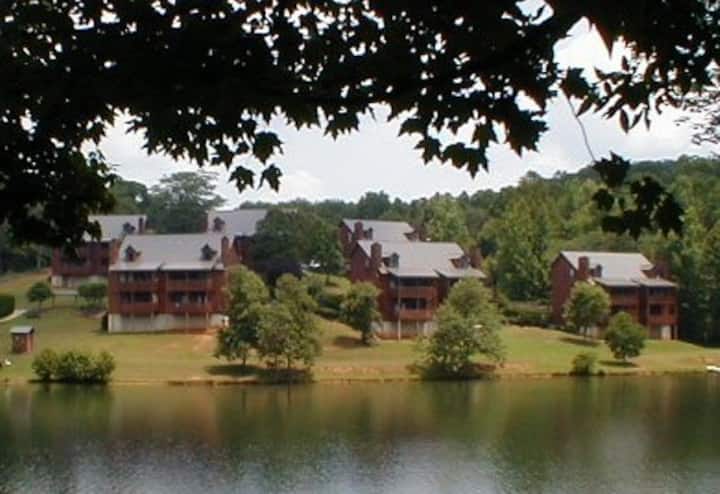 Country Hideaway - Cleveland, GA