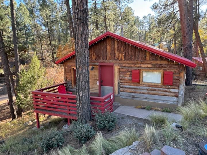 1950s Cabin (#7) - Steps To Midtown - Great Perch - Ruidoso, NM