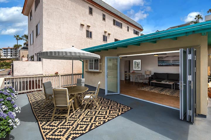 Just Steps To San Clemente Pier! - San Clemente, CA