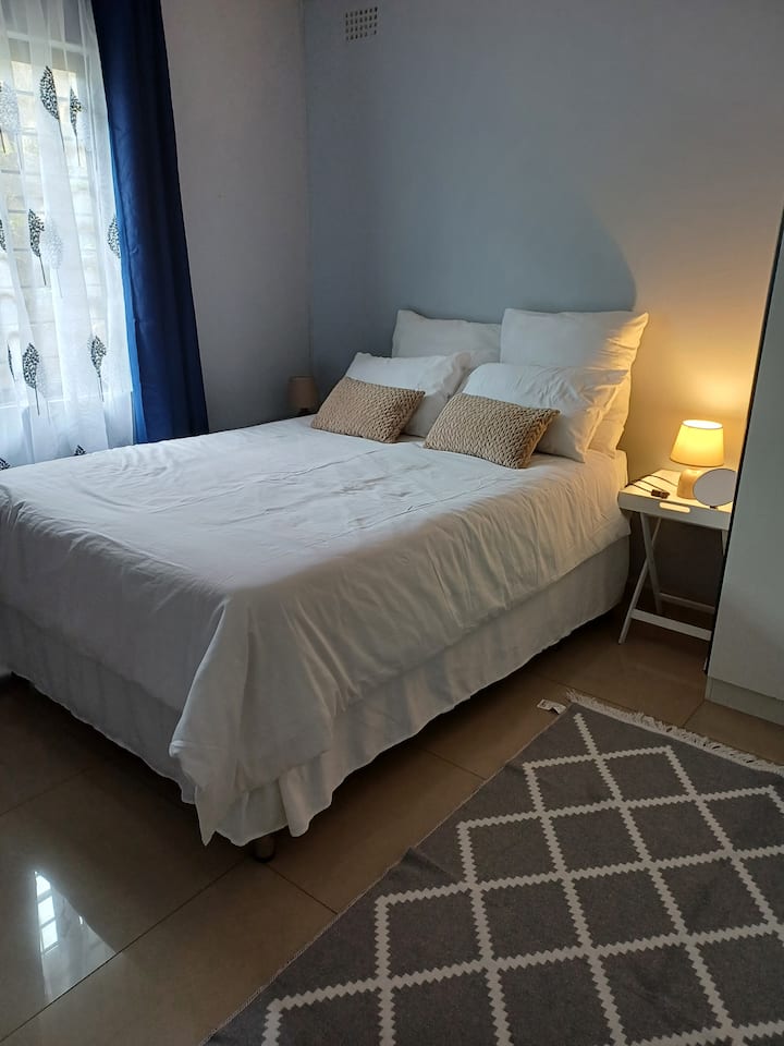 M-series Cosy Holiday Apartments - Durban