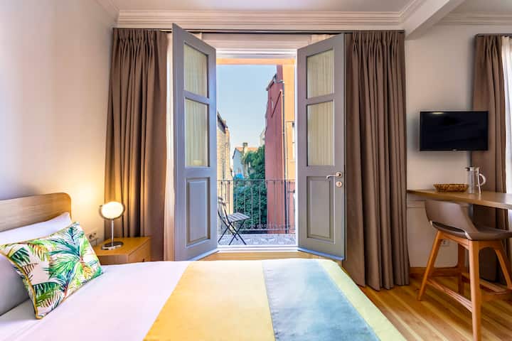 Luna Palace Selene - Balat