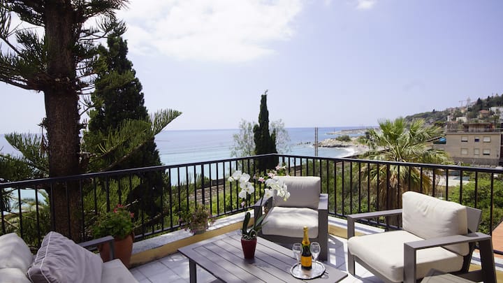 Attico Lora Deluxe Vista Mare - Bordighera