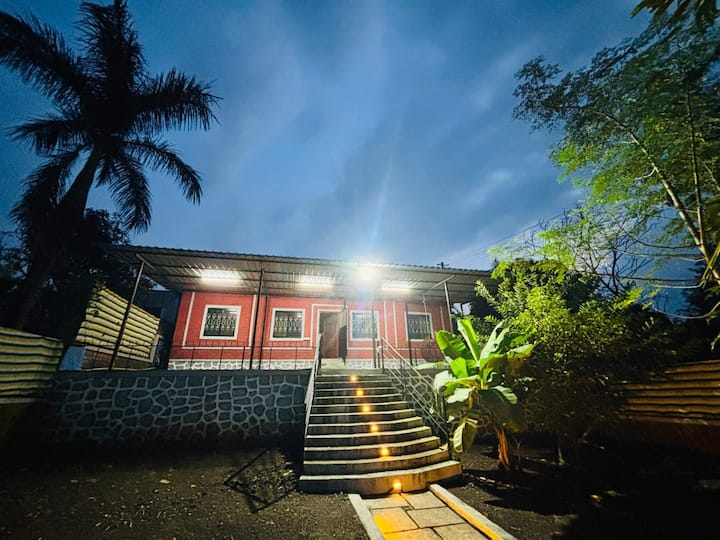 Moonlight Cottage - 浦那