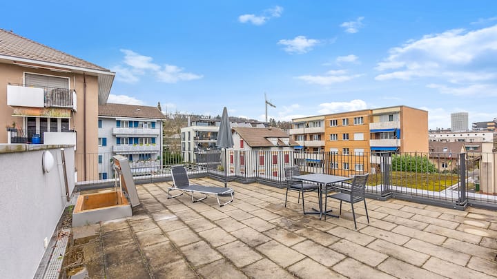 Hochwertig Möblierte 2.5-zimmer - Winterthur