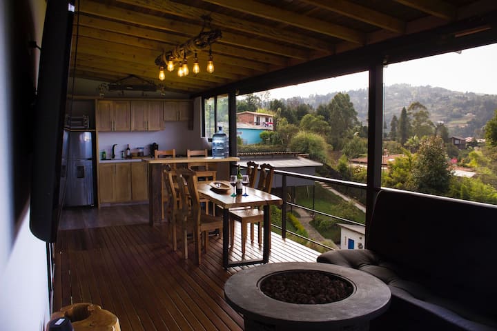 Cozy Cabin Near Medellín - Copacabana, Colombie