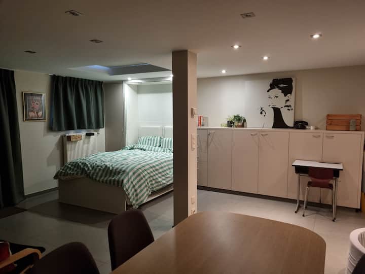 Kamer In De Rand Van Brugge
'Studio Arnoldus' - Brugge