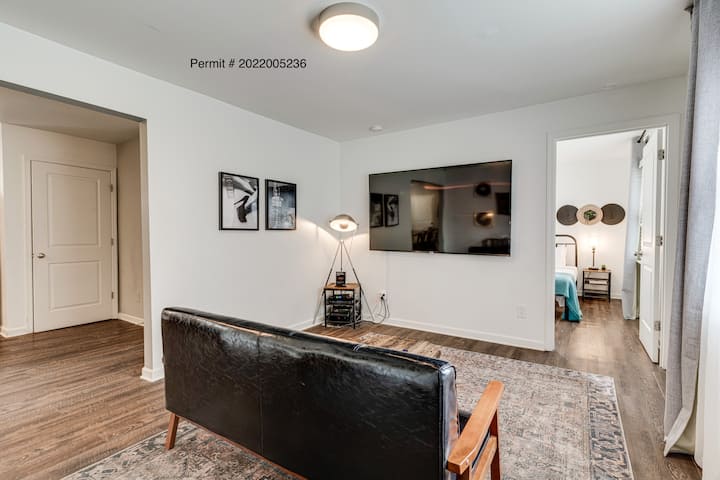 10 Bd Spacious Apt Near Marathon Village! - Nashville