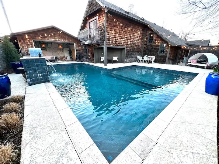 Paradise On Penn With Pool & Hot Tub Near Downtown - Oklahoma City, OK