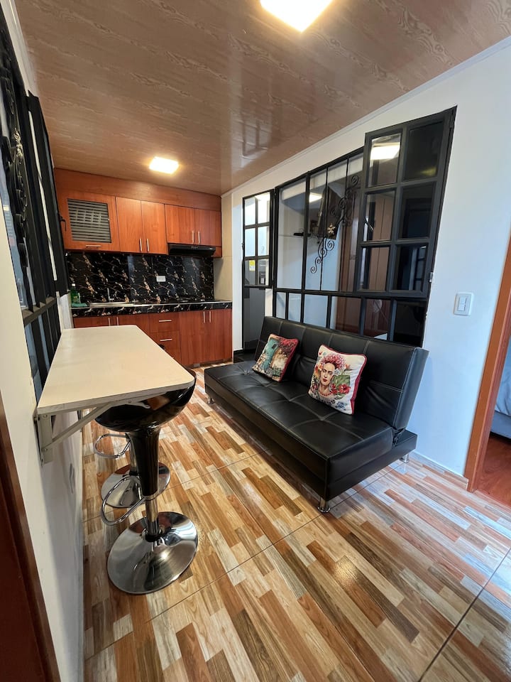 Apartasuite Cerca Al Aeropuerto El Dorado - Bogota