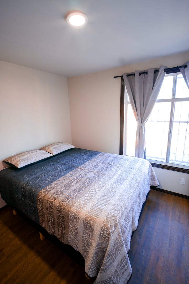 Depto De 2 Cuartos En Zona Centro - Tijuana