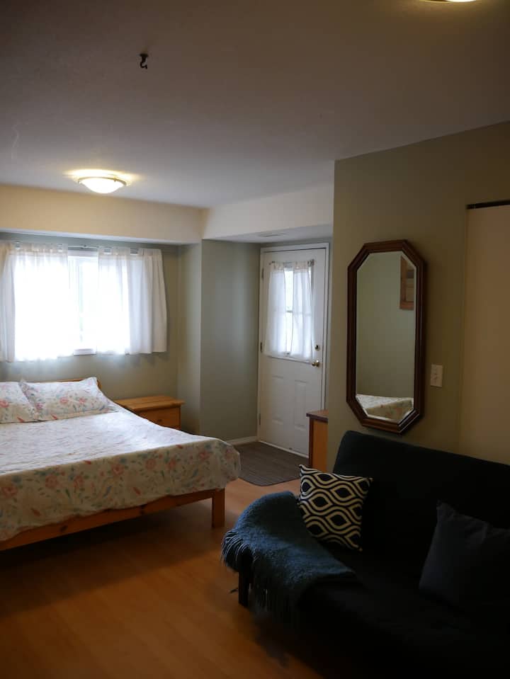 Naramata Bench- Private Suite - Naramata