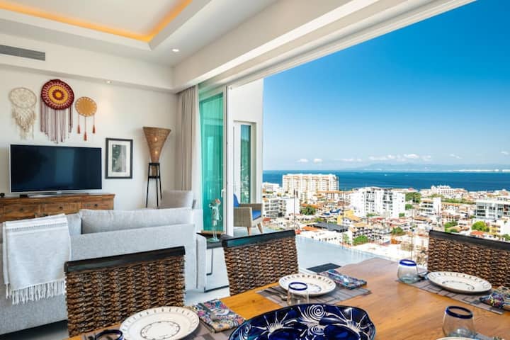 On Top Of The World With Epic Penthouse Views - Mexico