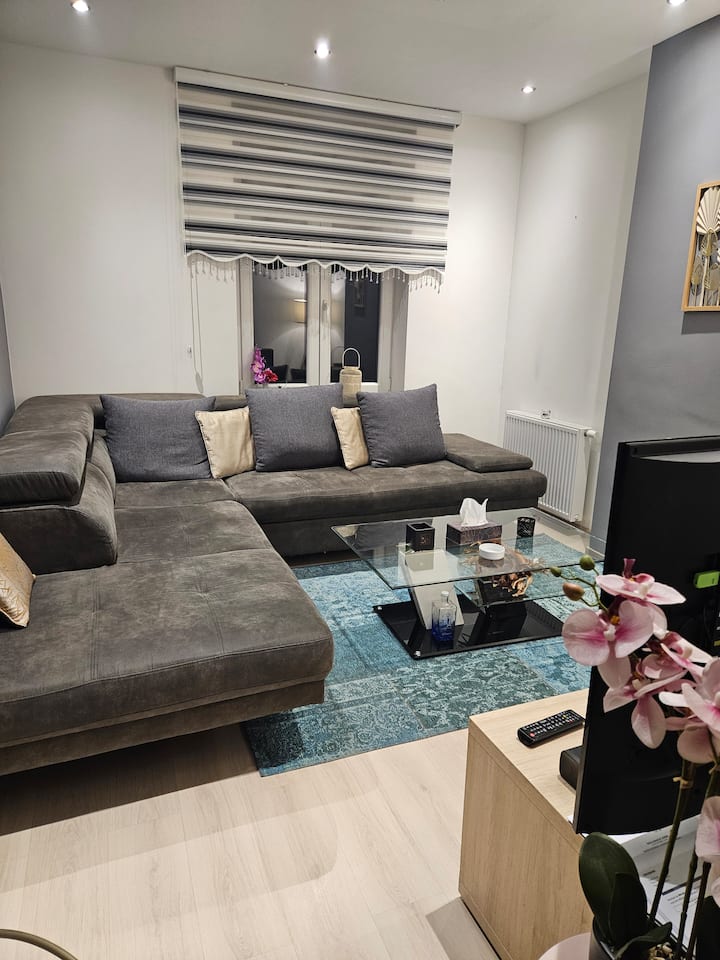 Propre Spacieuse Et Calme - Herstal