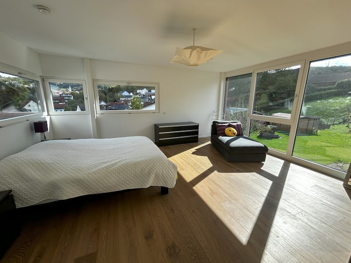 Charmante Dachwohnung Im Grünen - Lörrach