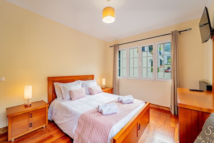 Double Room Mountain View - Madeira