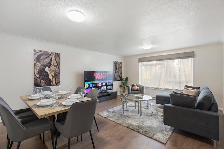 Oasis-sky Studios-contractors - Enfield