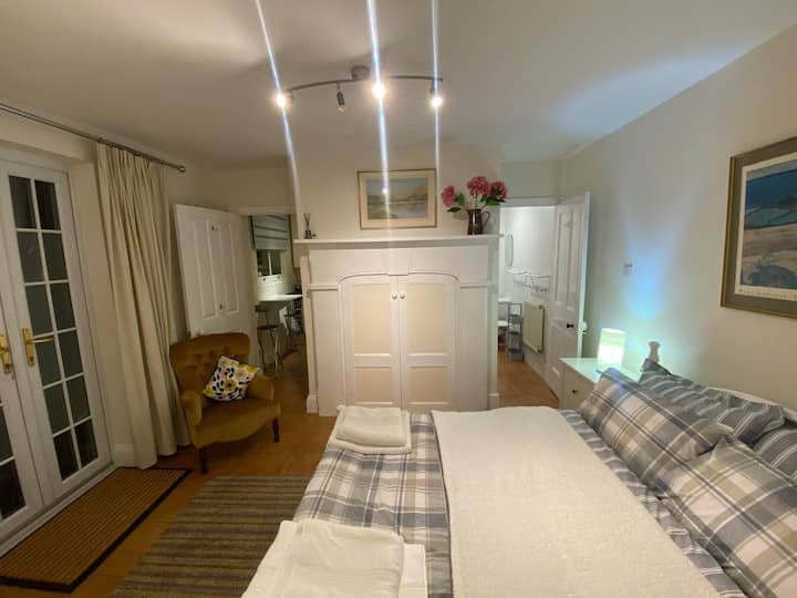 Garden Annexe In Cheltenham - Cheltenham