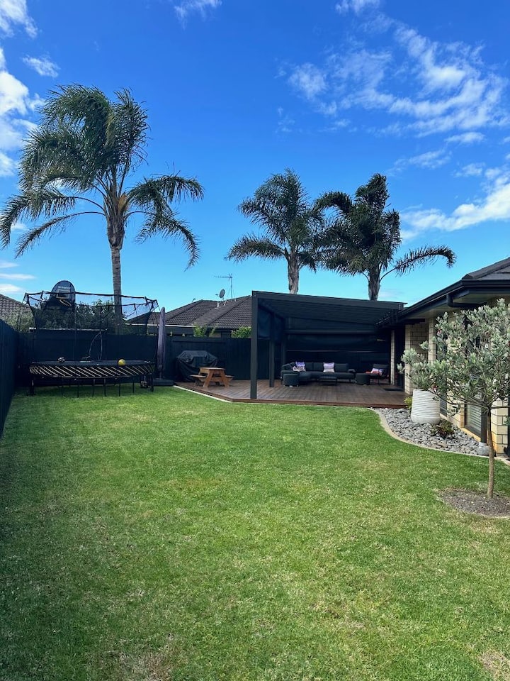 Home Away From Home In Papamoa - Te Puke