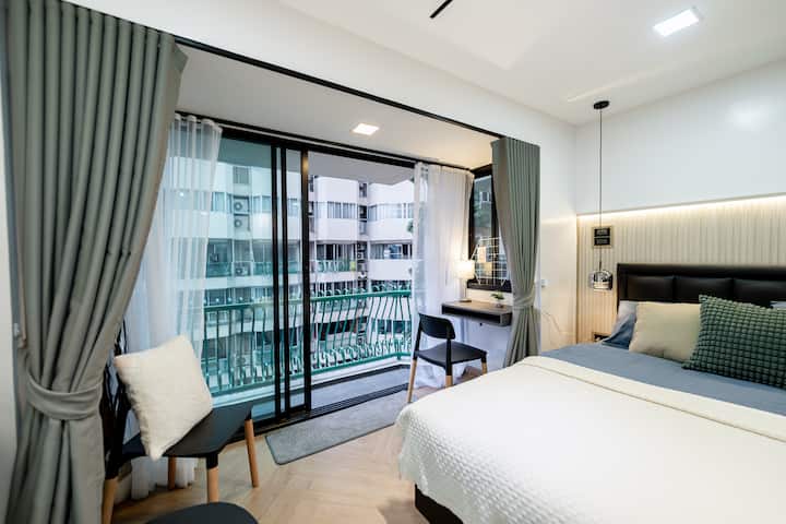 Modern Condo In Nimman Road - Chiang Mai