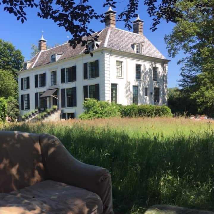 Rococo Mansion - Uitgeest