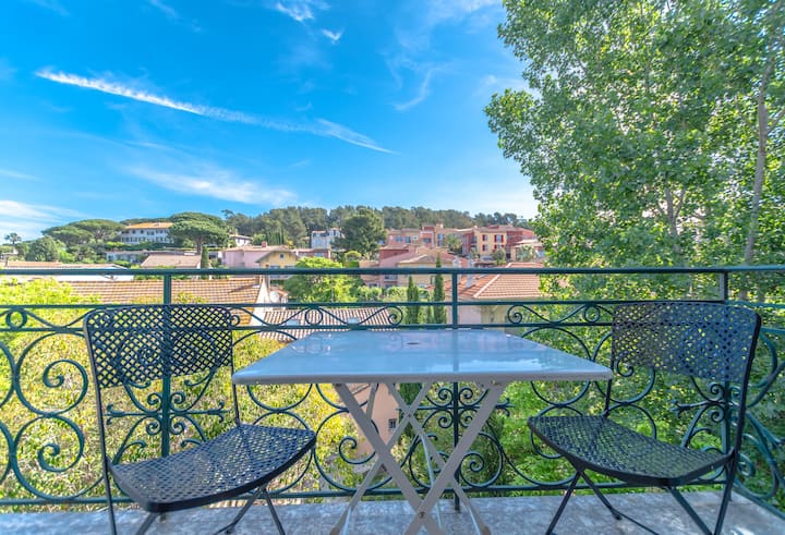 Floralies A • Vues & Parking • Shellter-rentals - Saint-Tropez