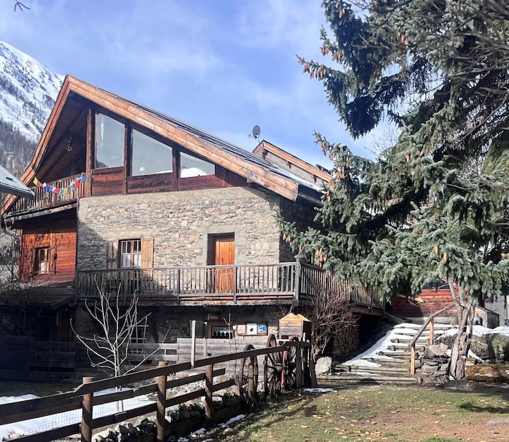 Grand Chalet Familial à Névache - Névache