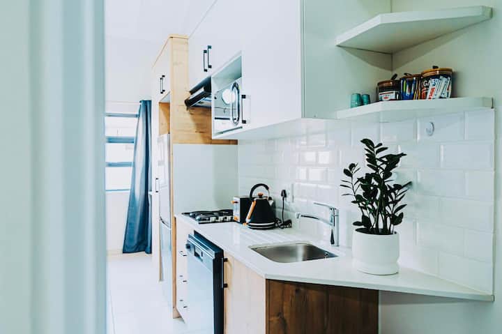 Modern Nest - Chartwell