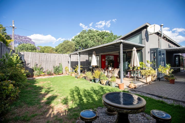 Central Stylish Modern House - Johannesburg
