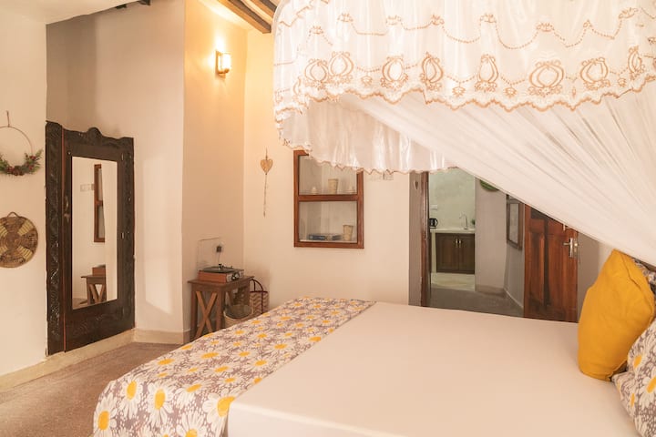 Zanzibar Spice Nest House Double Bedroom - Zanzíbar