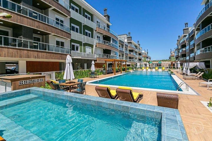 Apartamento Com Dois Quartos - Praia Do Campeche - Brazil