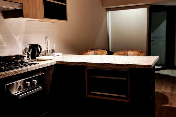 Miraflores: Piscina, Gimnasio Y Estacionamiento - Lima