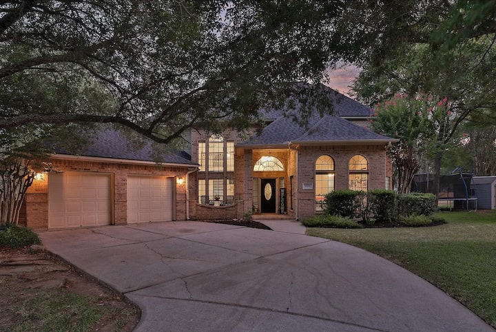 Gorgeous House On Golf Course - Crosby, TX