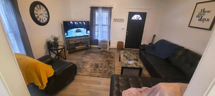 King Bed, Washer/dryer, 3 Bed Rm - Springfield, OH
